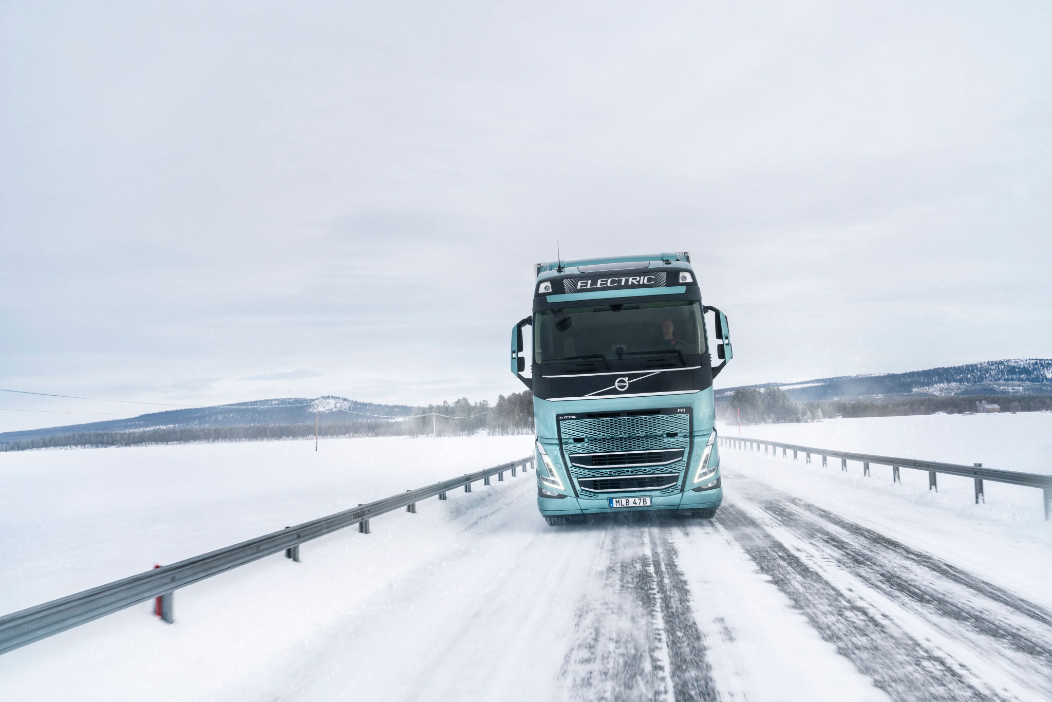 Volvo Trucks making further gains in fuel efficiency and performance ...