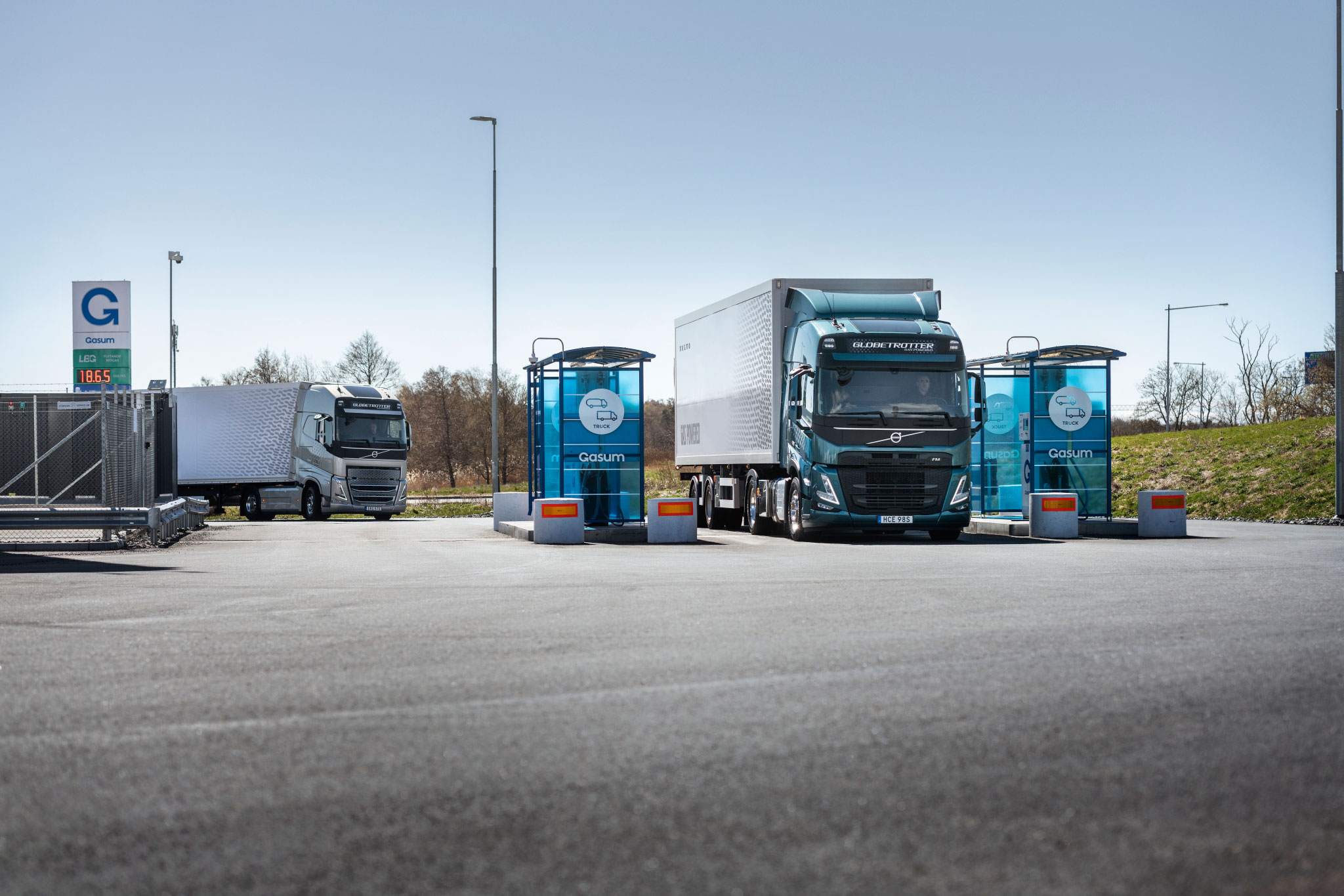 Volvo launches truck for lowering CO2 on longer transports