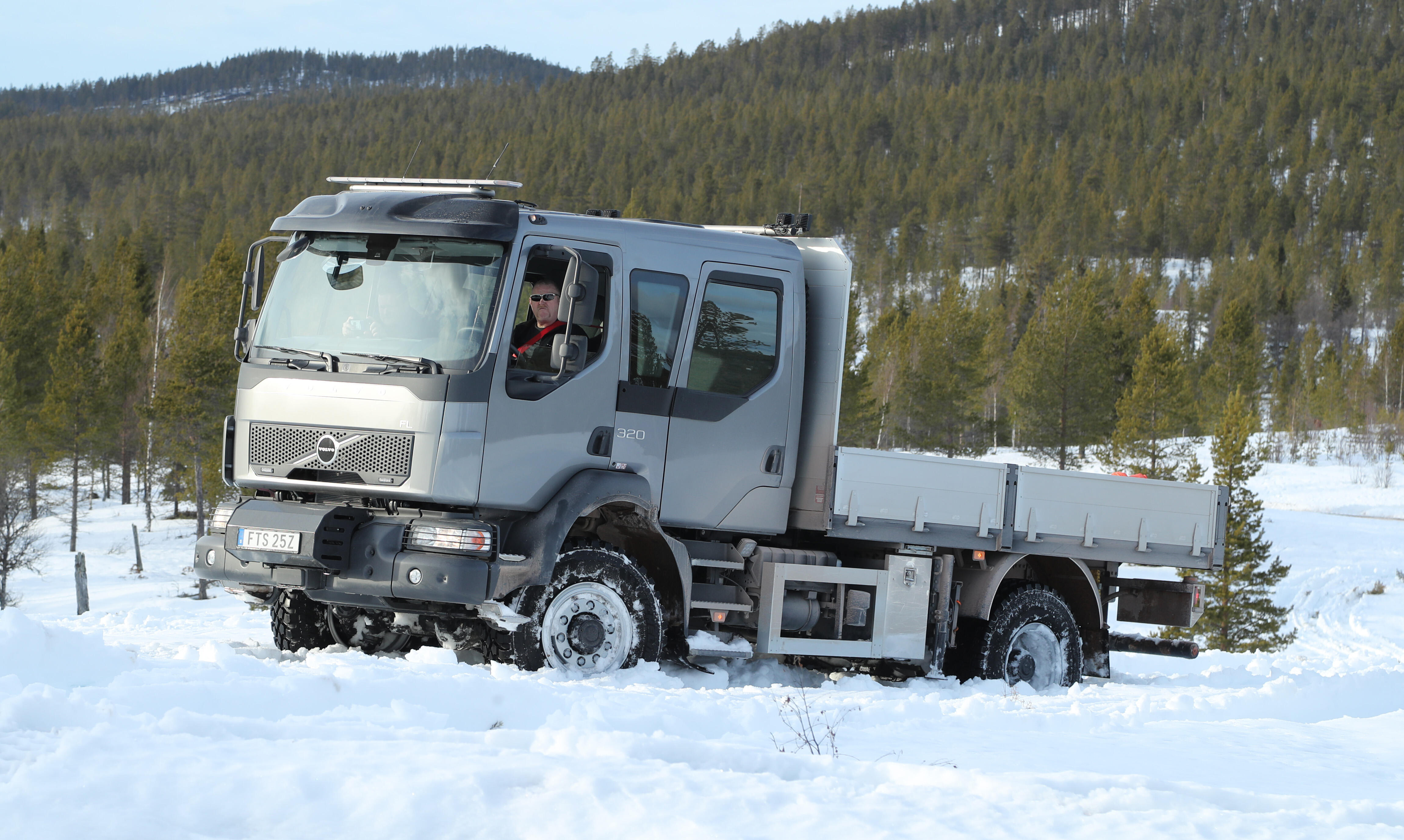 Volvo Trucks launches upgraded Volvo FL 4x4 truck for demanding tasks